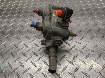 2017 Peterbilt 579 Valve For Sale | Kankakee, IL | 210536-125 ...