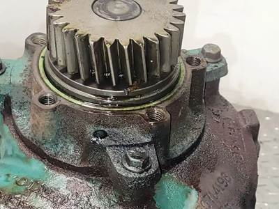 Volvo VED12 Water Pump for a 2007 Volvo VNM For Sale | Kankakee, IL ...