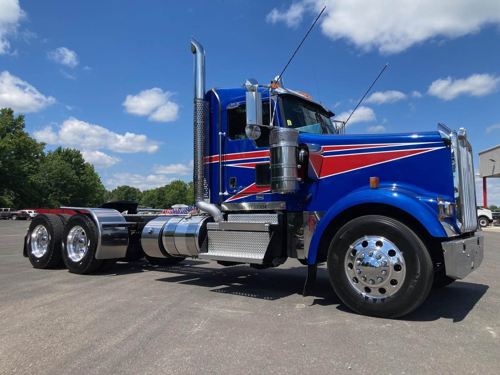 2020 Kenworth W900L Day Cab Truck - Cummins 500HP, 18 Speed Manual For ...