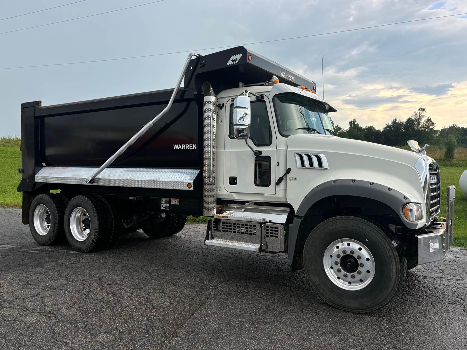 2022 Mack Granite 64FR Dump Truck - MP8 415HP, 6 Speed Allison Rds ...