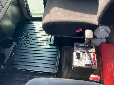 2015 Peterbilt 348 Dump Truck - Paccar 345HP, 6 Speed Allison Rds ...