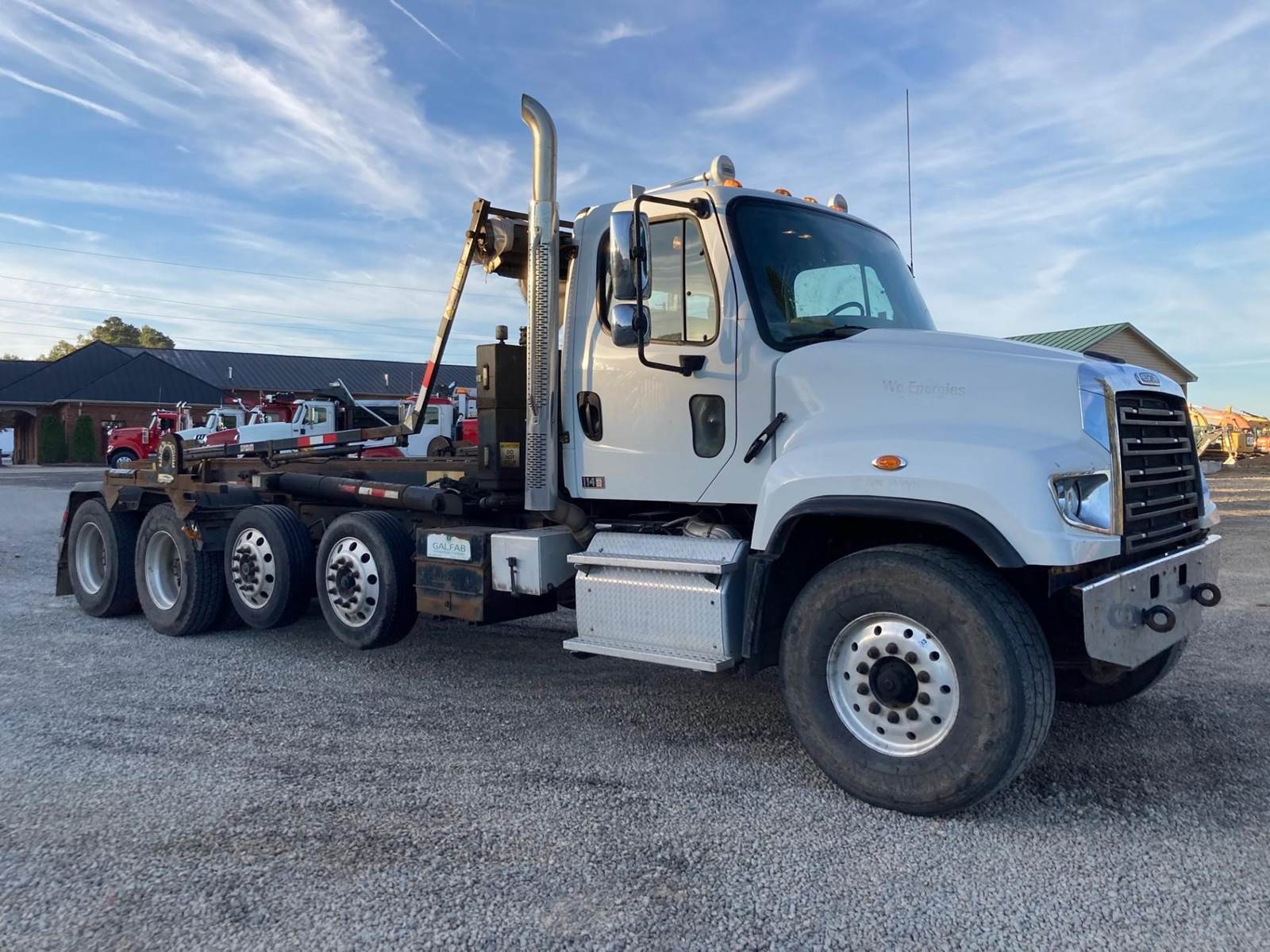 2016 Freightliner 114SD Quad Axle Roll Off Truck - Detroit, 470HP, 6 ...