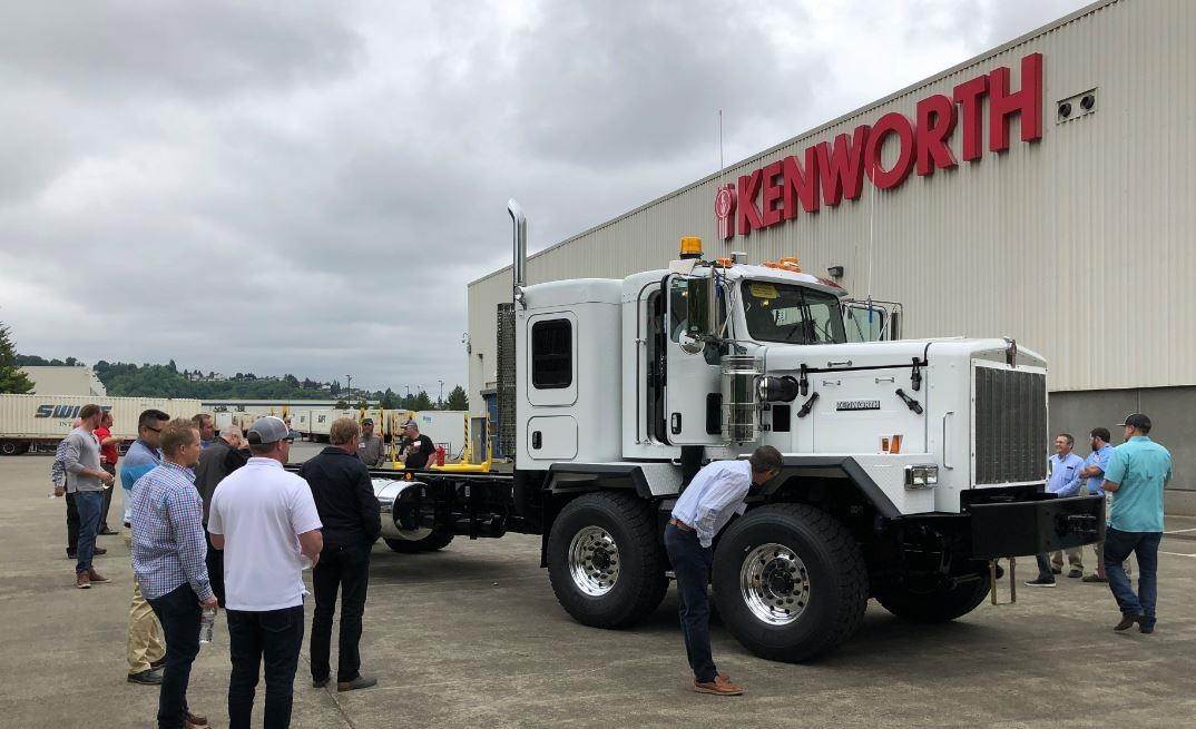 2025 Kenworth C550 Tandem Axle Cab & Chassis Truck - Cummins, 600HP, 18 ...