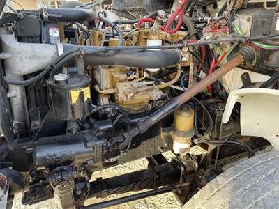 Freightliner FL80 Crane Truck - 2001 NATIONAL 800C Crane, 80ft Reach ...