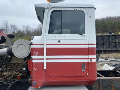 1989 International 9300 Cab Assembly For Sale | Springville, PA | 2054 ...