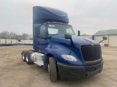 2020 International LT Day Cab Truck - A26 410HP, 12 Speed I Shift Amt ...