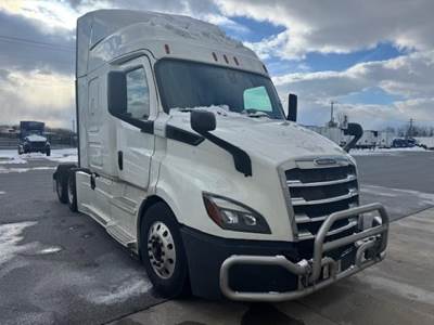 2020 Freightliner Cascadia 116 Sleeper Semi Truck - 60" Mid Roof ...