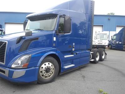 Volvo Sleeper Semi Trucks For Sale | MyLittleSalesman.com