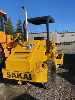 2022 Sakai SV204D Smooth Drum Roller Compactor For Sale, 5 Hours ...