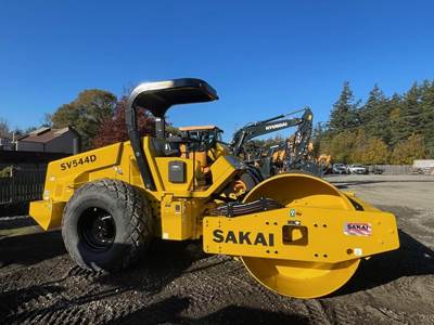 2022 Sakai SV544D Smooth Drum Roller Compactor For Sale, 5 Hours ...