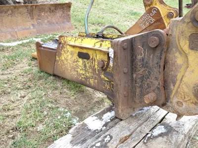 STANLEY HYDRAULIC HAMMERS Excavator Attachment For Sale - Lebanon, ME ...