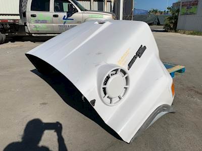 1994 Ford L9000 Hood For Sale | Miami, FL | 1200-11291915 ...