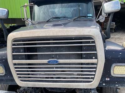 1996 Ford L9000 Hood For Sale | Miami, FL | 3877-0615212 ...