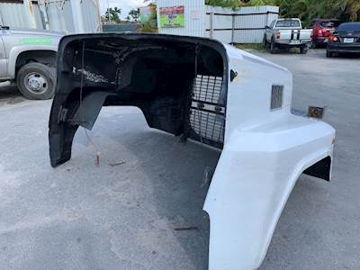1991 Ford LTL9000 Hood For Sale | Miami, FL | 699-0930197 ...