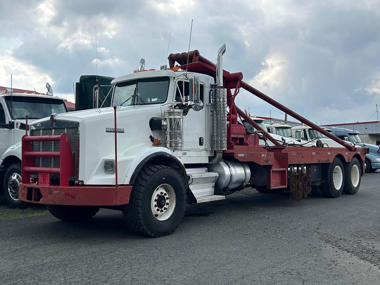 2007 Kenworth T800 Oil Field Truck - Caterpillar, 475HP For Sale, 7,028 ...
