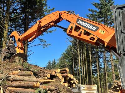 2012 Doosan DX300 LL Log Loader - Log Loader For Sale, 15,685 Hours ...