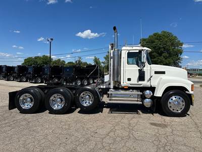 2007 Mack CHN613 Tri Axle Day Cab Truck - AC460 480HP, 18 Speed Manual ...