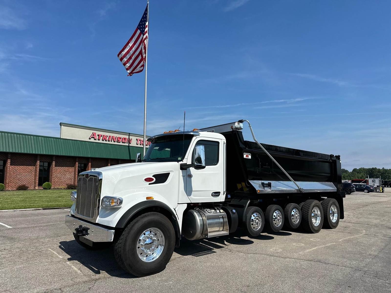 2025 Peterbilt 567 Five Axle Dump Truck - Paccar 510HP, 6 Speed Allison ...