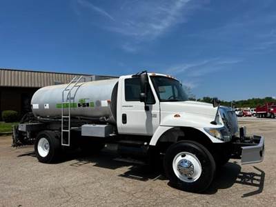 Hot Oil Trucks / Asphalt Distributor Trucks For Sale | MyLittleSalesman.com