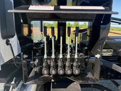 2025 Peterbilt 567 Roll Off Truck - Paccar, 456HP, 6 Speed Allison Rds ...