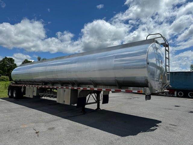 2017 Mac LTT 12,000/5 TANDEM Fuel Tanker Trailer For Sale | Syracuse ...