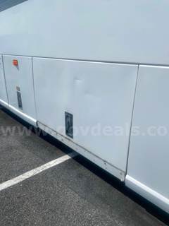 2000 Motor Coach Industries (MCI) 102-EL3 Bus For Sale, 652,257 Miles ...