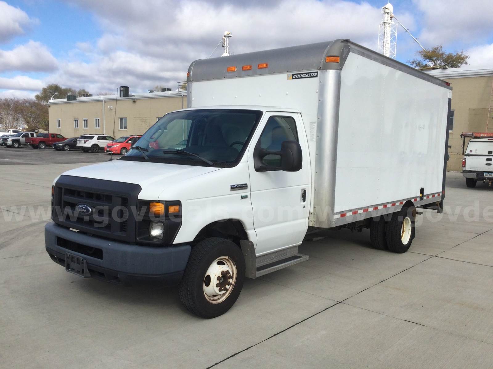 2013 Ford E-Series Box Truck For Sale | Iowa City, IA | 12714-562 ...