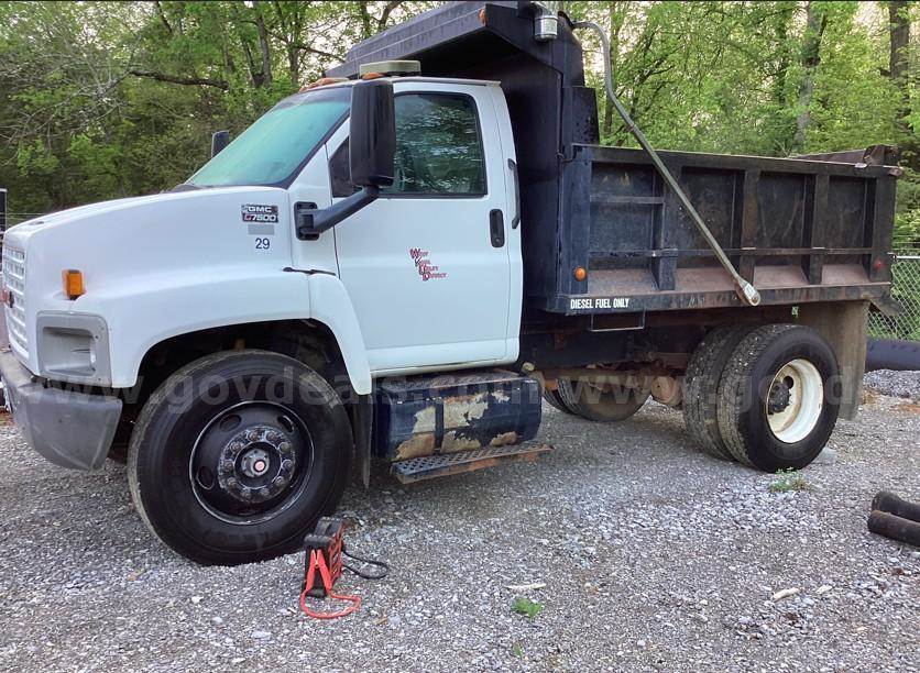 2004 GMC C7C042 Dump Truck For Sale, 59,803 Miles | Knoxville, TN ...