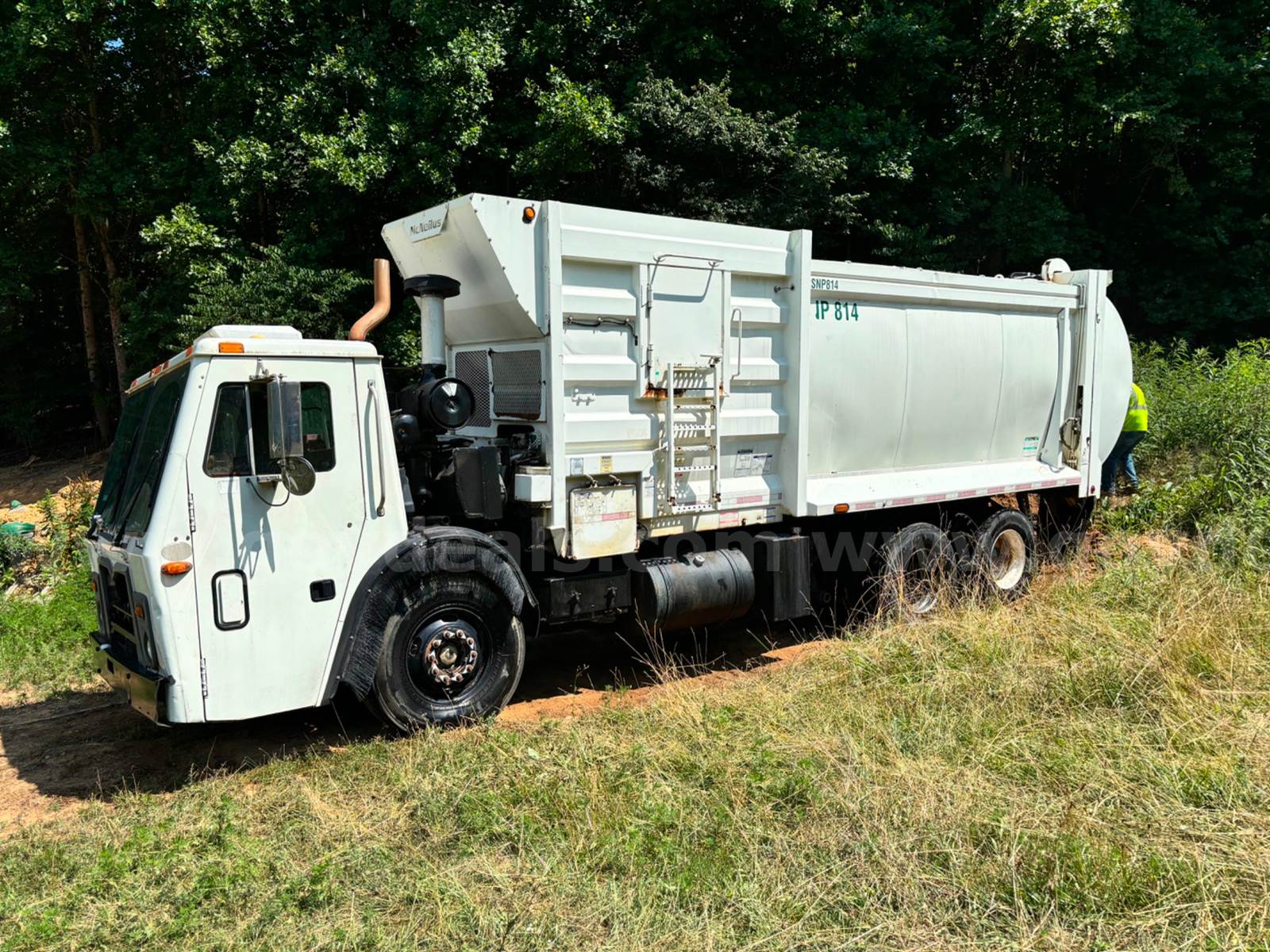 2010 Mack TERRAPRO Garbage Truck For Sale, 150,200 Miles | Elizabthon ...