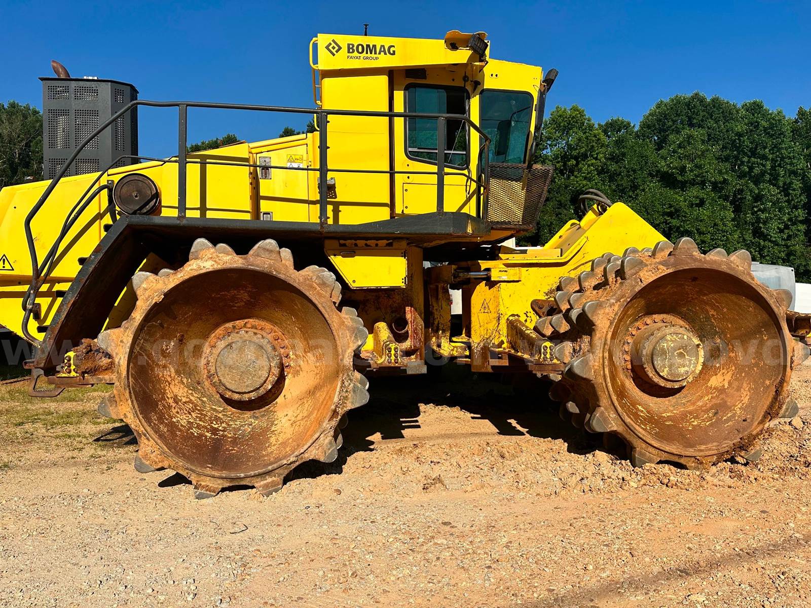 2014 BOMAG BC1172 Landfill Compactor For Sale, 10,003 Hours | Ranburne ...
