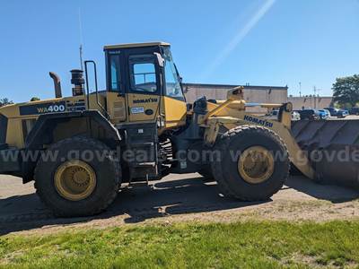Early 2000's Komatsu WA400 Wheel Loader For Sale, 9,276 Hours ...