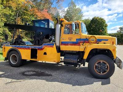 1976 Ford L9000 Wrecker Truck For Sale, 151,652 Miles | Warrensburg, NY ...