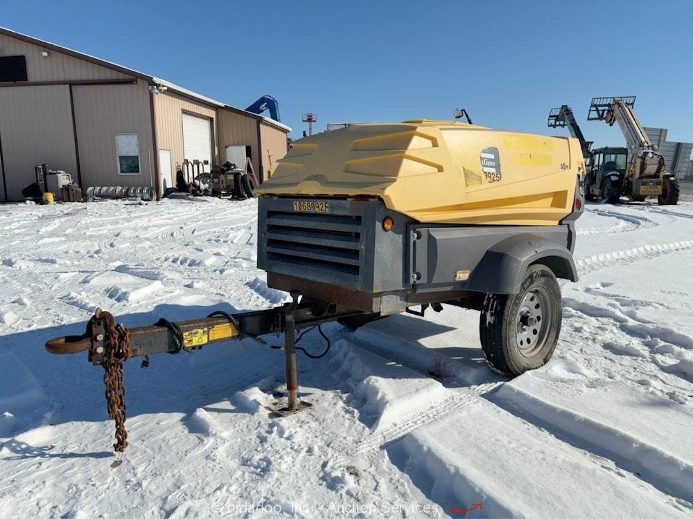 2017 Atlas Copco XAS 185 185 CFM Diesel Towable Air Compressor Trailer ...