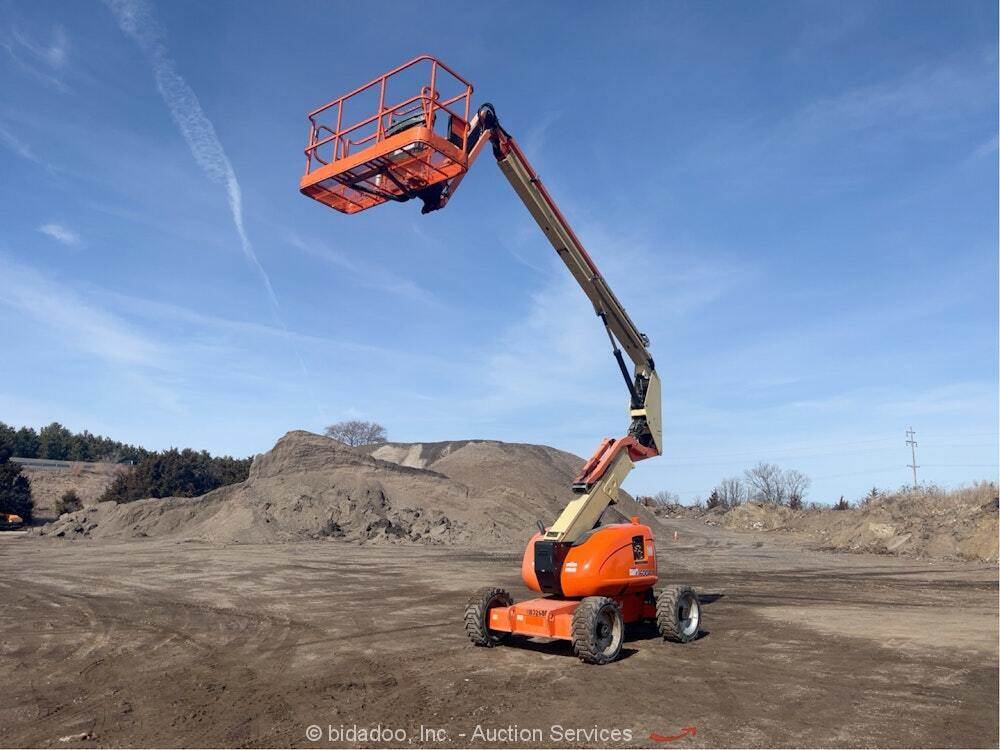 2013 JLG 600AJ 60 ft 4WD Diesel Articulating Boom Lift Man Aerial ...