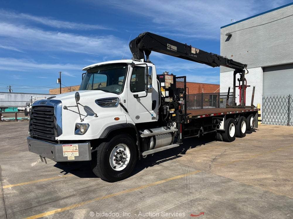 2015 FREIGHTLINER 114SD Tri/A Flatbed 51' Knuckle Boom Crane Truck PTO ...