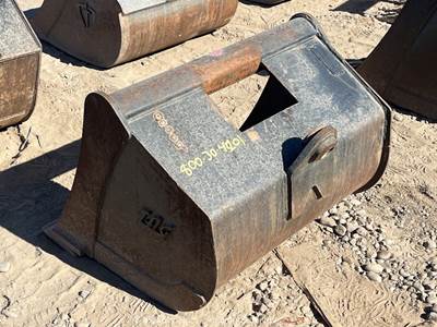 2020 Volvo QCB31 36" Excavator Bucket Ditching Grading Smooth Edge Q/C ...