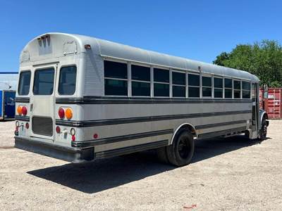 1998 Thomas Built Buses 3800 School Bus 12-Row 70 Passenger Navistar ...