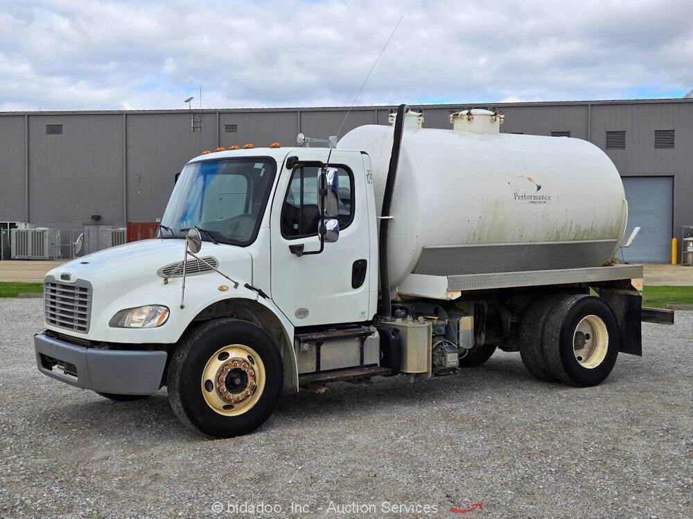 2014 Freightliner M2106 Water Tank Vacuum Pump Truck Waste Diesel PTO ...