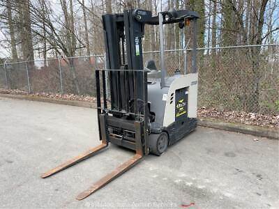 2011 Crown RC5545-40 4,000 LB Electric Stand Up Forklift Lift Truck 36V ...