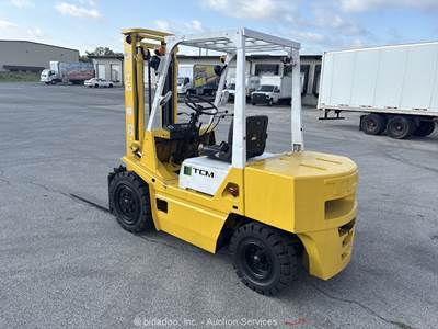 TCM FG30N7 6,000 lbs Industrial Warehouse Forklift Lift Truck Nissan ...