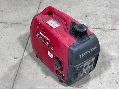 2021 Honda EU2000i Portable 2,000 Watt Suitcase Generator 120V Gas ...