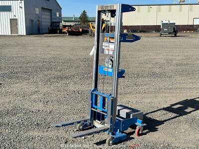 2019 Genie GL8 10' 400 lb Capacity Material Hoist Crank Lift Jack For ...