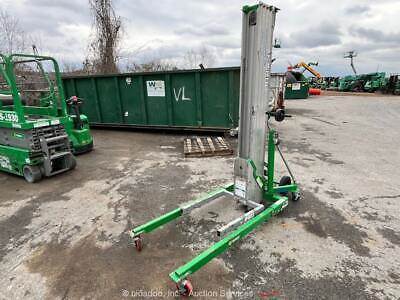 2017 Genie SLC24 24' Vertical Mast Lift Duct Jack Material Moving Hoist ...