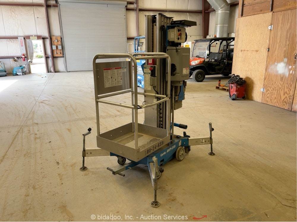 2017 Genie AWP-25S 24' Electric Mast Lift Portable Man Aerial Push ...