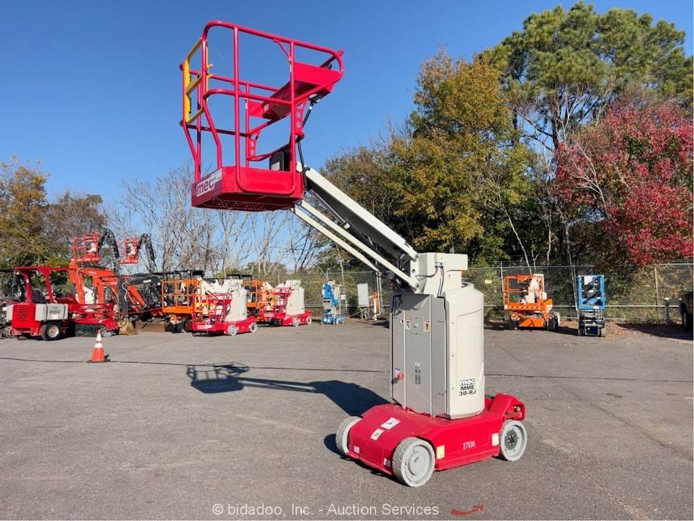 2023 MEC MME 30-RJ 30' Electric Vertical Mast Lift Man Aerial Platform ...