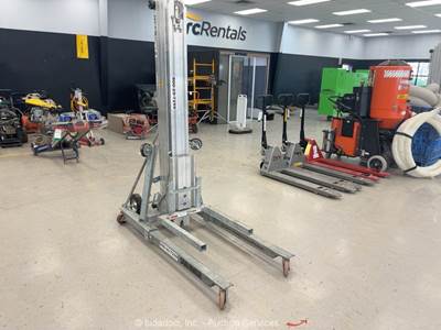 2019 Sumner 2118 18' Portable Material Lift Hoist 650 lbs Capacity Tool ...