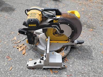 2019 Dewalt DW716 12" Double-Bevel Compound Miter Saw Cutting Power ...