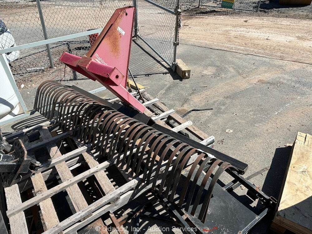 Mahindra 7ft Heavy Duty 3-Point Landscape Adjustable Drag Rake bidadoo ...