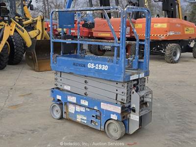 2019 Genie GS-1930 19' Electric Scissor Lift Man Aerial Platform ...