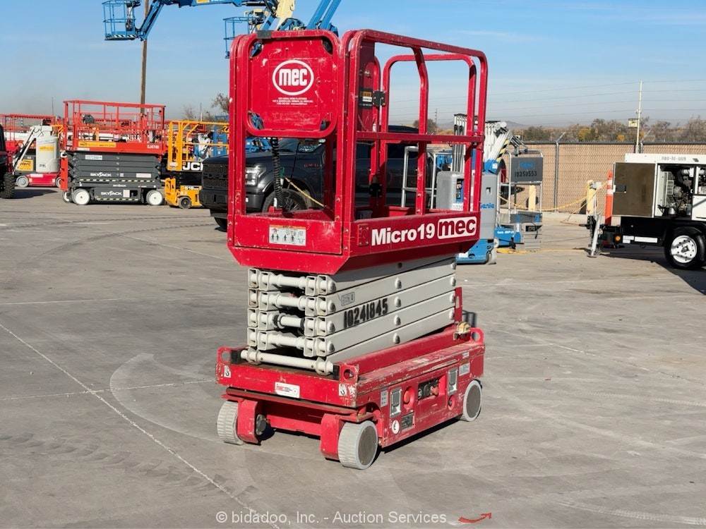 2018 MEC MICRO19 19' Electric Scissor Lift Man Aerial Platform bidadoo ...